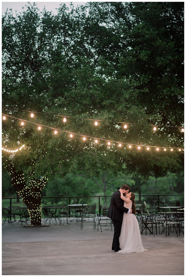 Texas Wedding at Stonebridge Wedding Venue • Xsperience Photography
