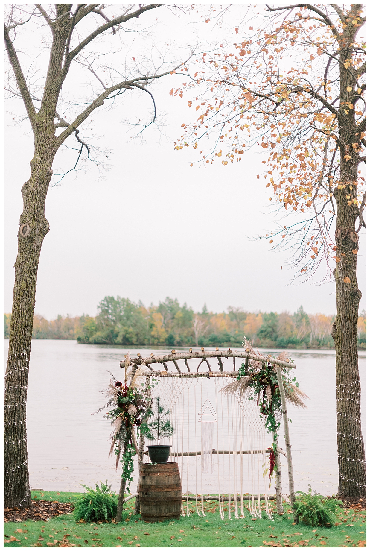 A Fun Fall Lake Wedding In Central Minnesota • Xsperience Photography