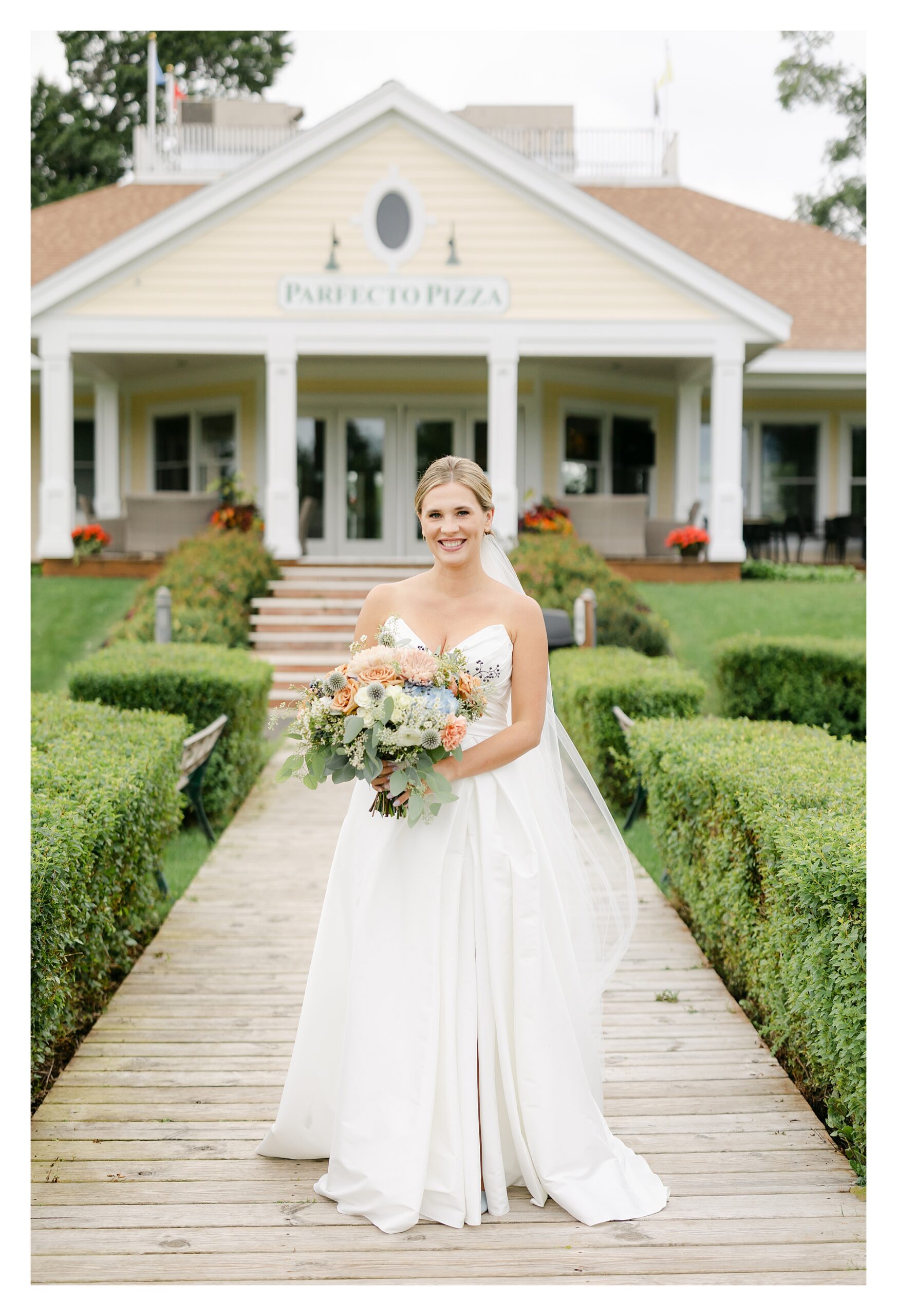 Small Destination Wedding at Maddens Resort on Gull Lake • Xsperience ...