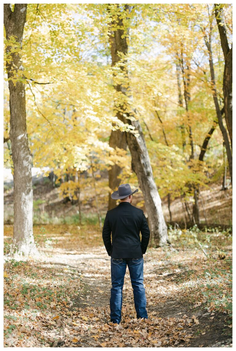 Southern MN Wedding With Western Flare • Xsperience Photography