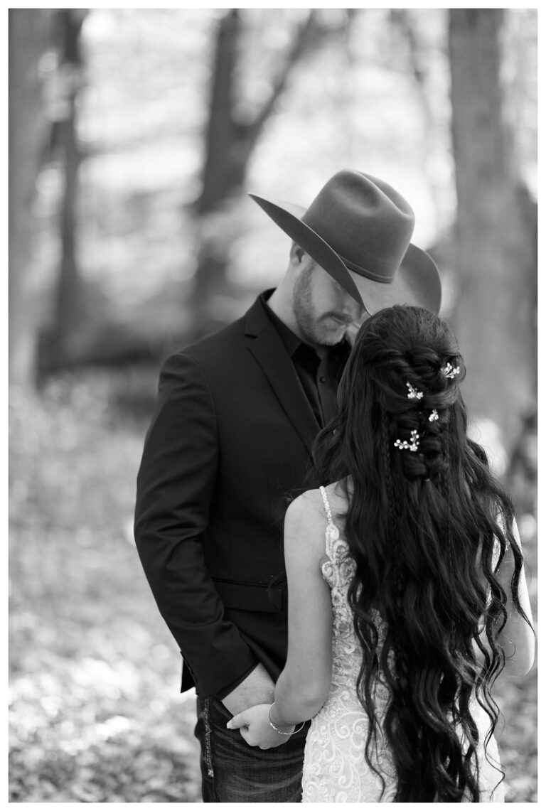 Southern MN Wedding With Western Flare • Xsperience Photography