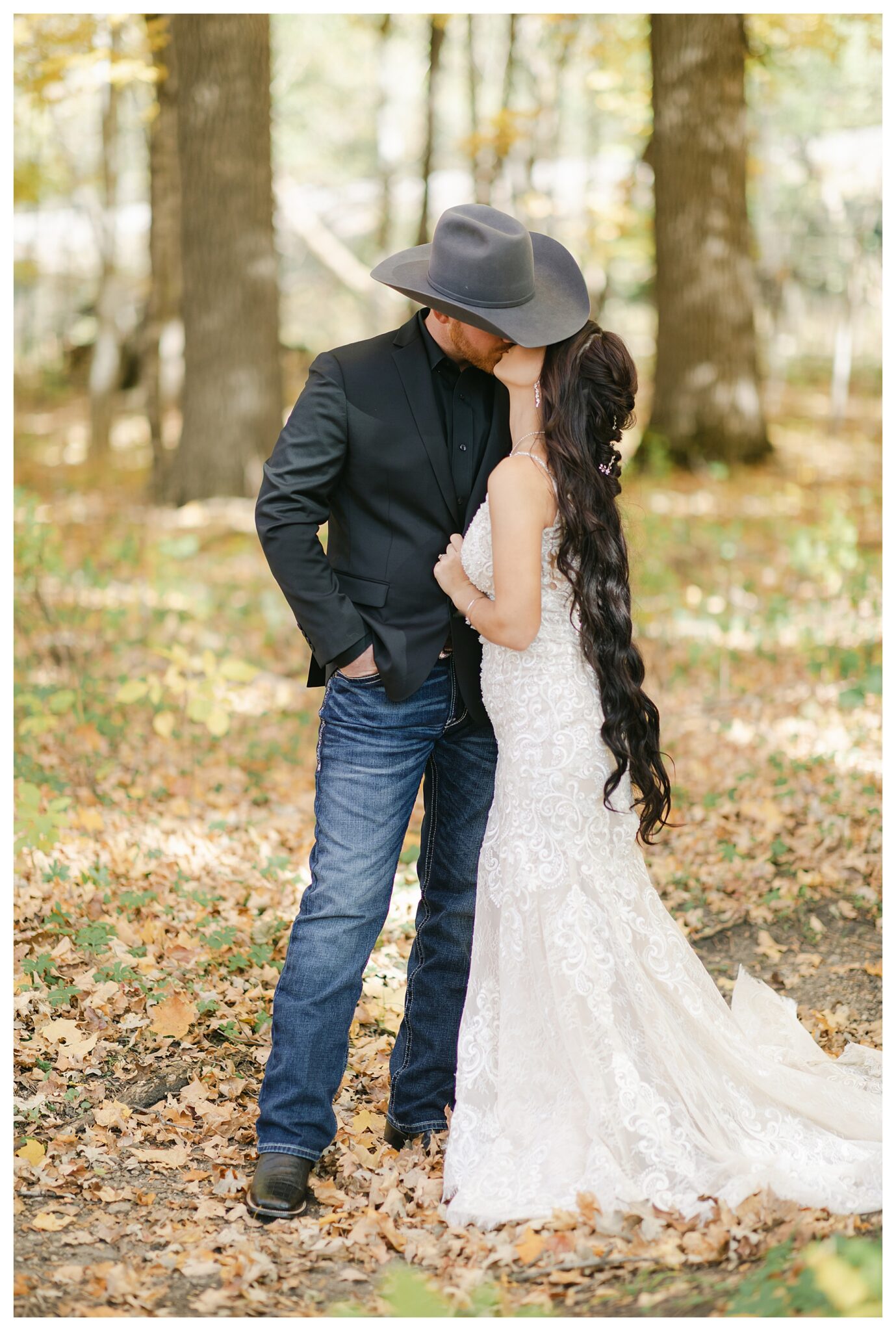 Southern MN Wedding With Western Flare • Xsperience Photography