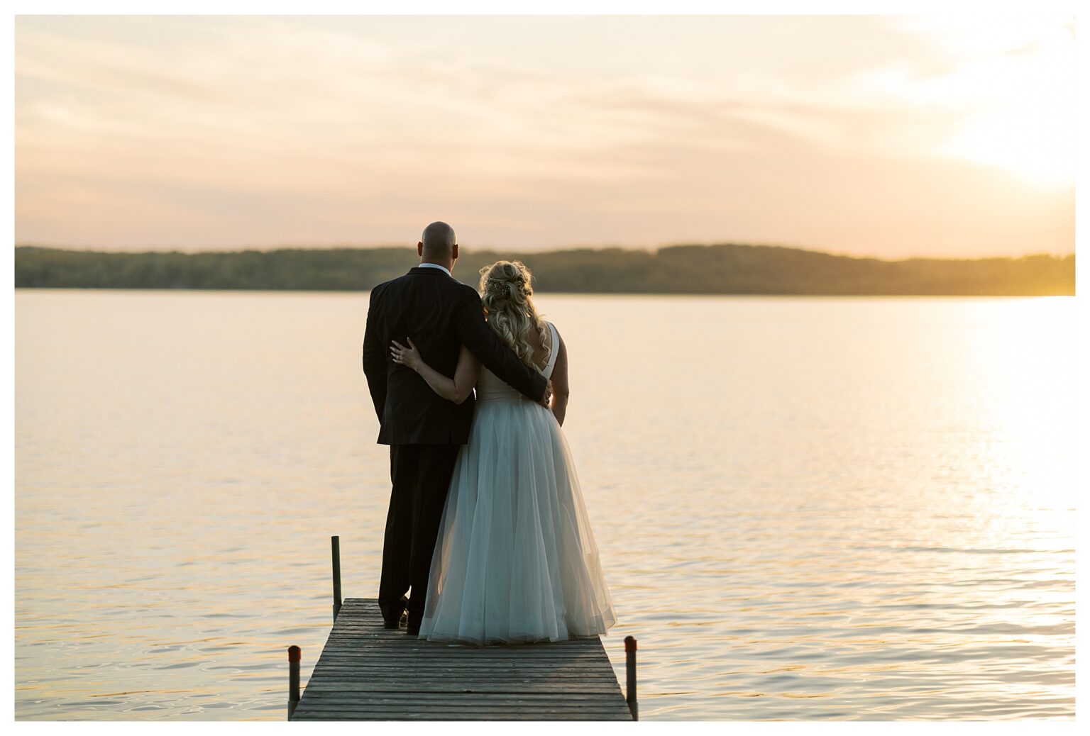 Maddens Resort Wedding on Gull Lake | Evan + Jenny • Xsperience Photography